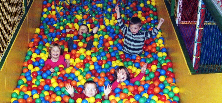 Giant Play Area | The Fun Centre